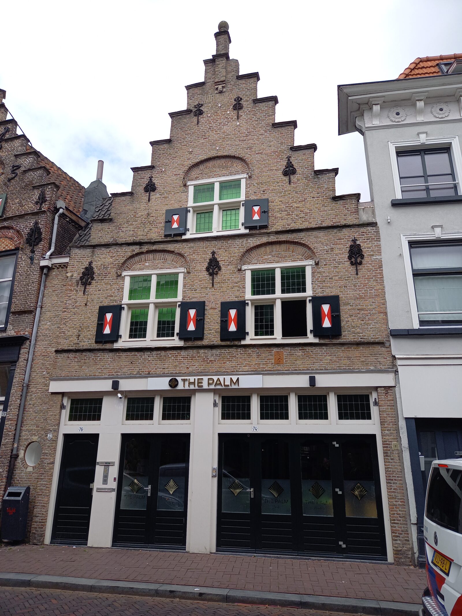 BREDA- STREETART TRIFFT HISTORISCHES - NORDISCHES REISEFIEBER